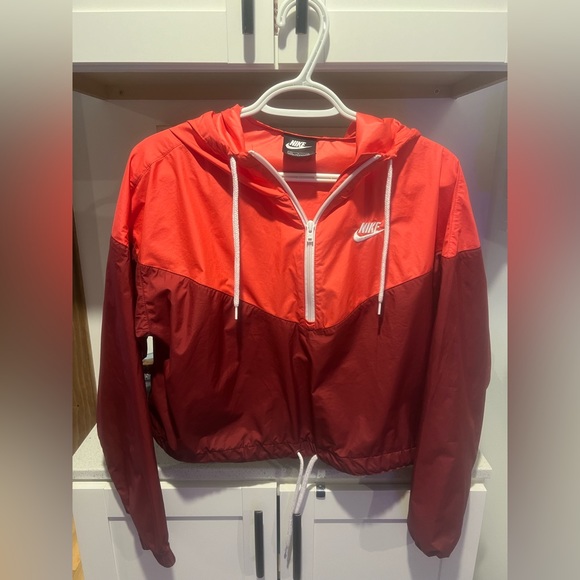 Nike | Jackets & Coats | Nike Cropped Lightweight Jacket | Poshmark